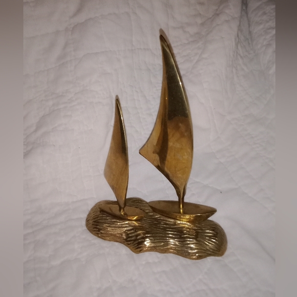 Unbranded | Accents | Brass Sailboats On Brass Water Art Deco Statue 9 ...